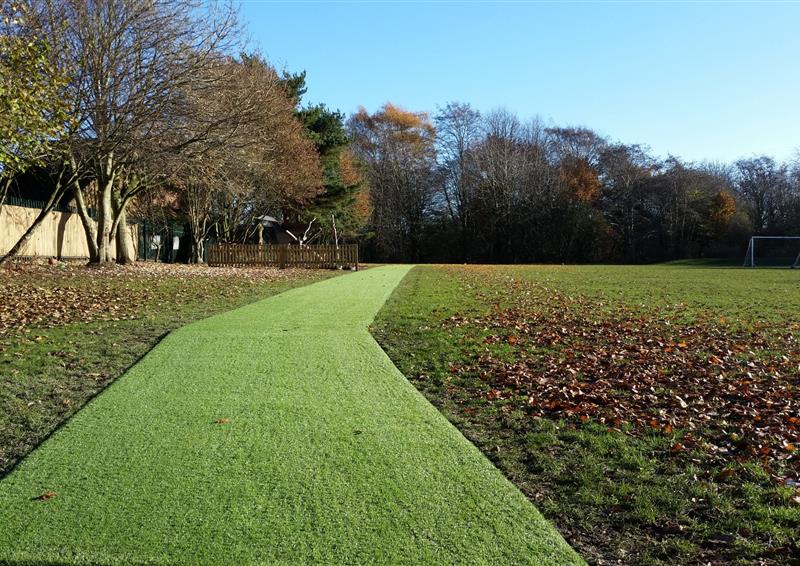 Daily Mile Tracks For Schools | Pentagon Play