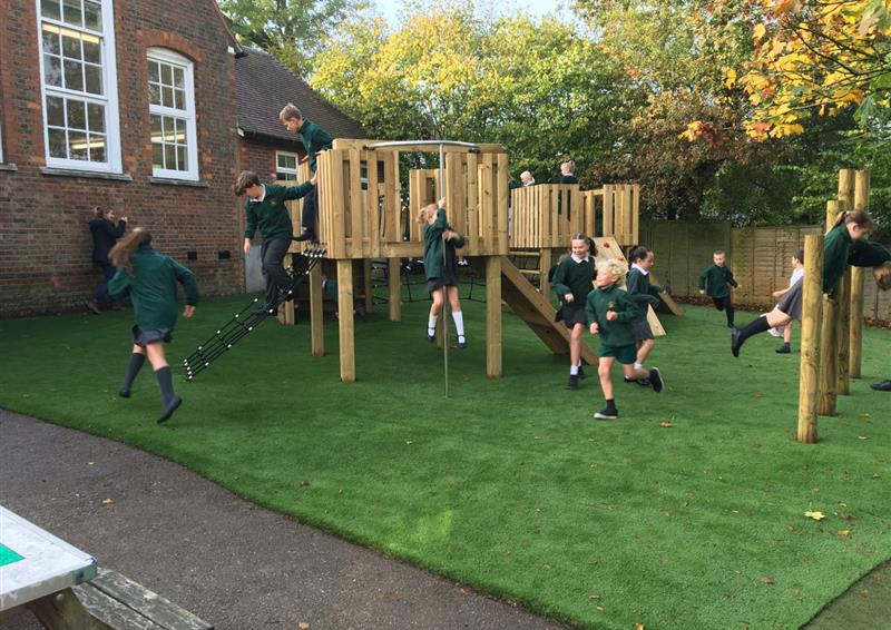 Artificial Grass For Schools And Nurseries | Pentagon Play