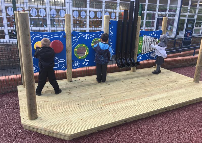 Outdoor Musical Instruments For Schools | Pentagon Play